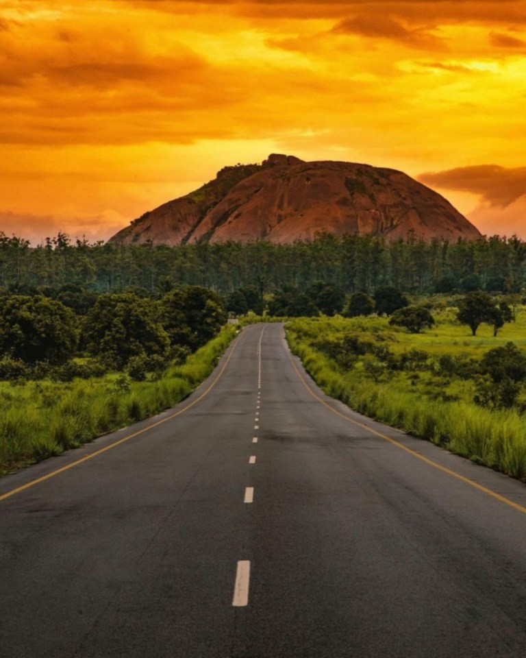 Caribbean Islands – Regal Sunset